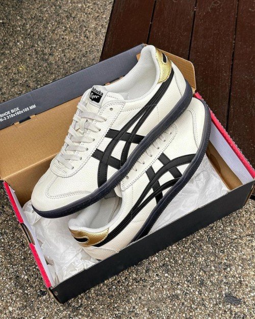 Onitsuka Tiger Tokuten White Black Gold – The Bombay Shoes